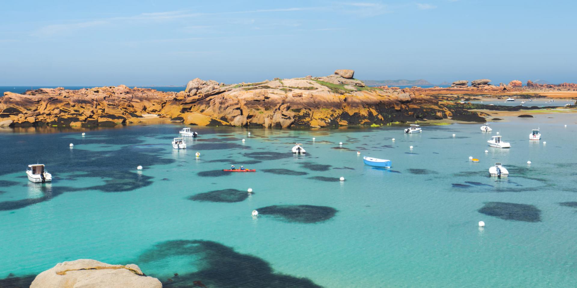 Locations de vacances | Office de Tourisme de la Côte de Granit Rose