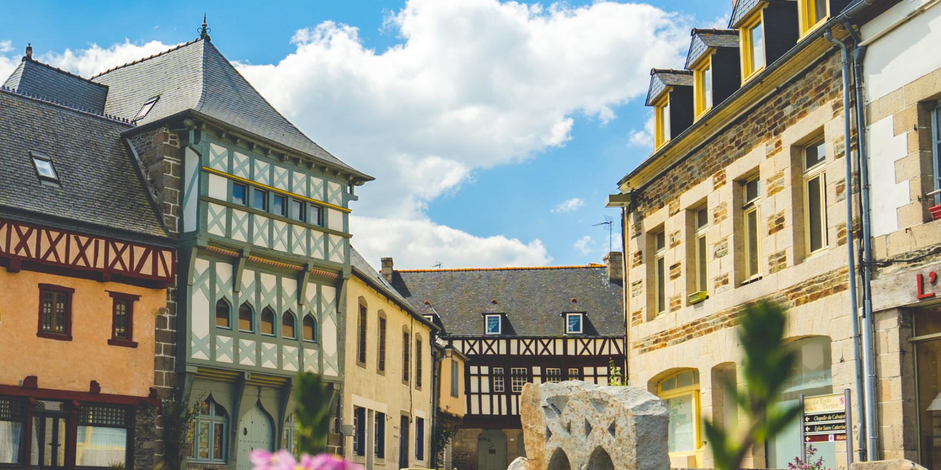 Visite guidée de La Roche-Derrien | Office de Tourisme de la Côte de ...