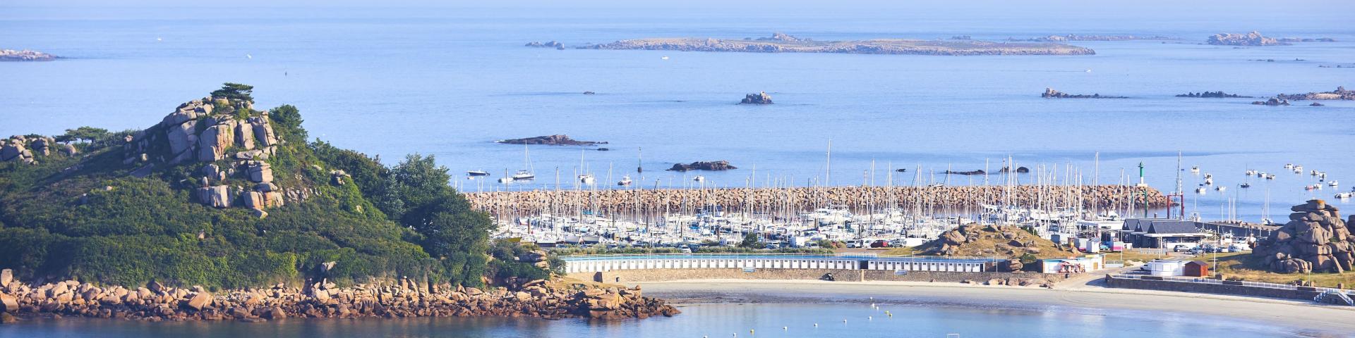 Ports de plaisance | Office de Tourisme de la Côte de Granit Rose