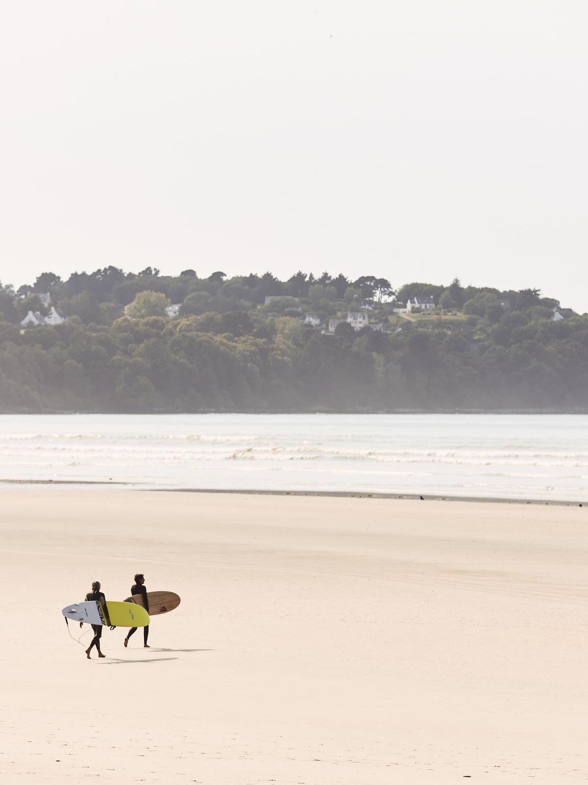 Surf en Bretagne : notre top 5 des meilleurs spots ! Office de Tourisme ...